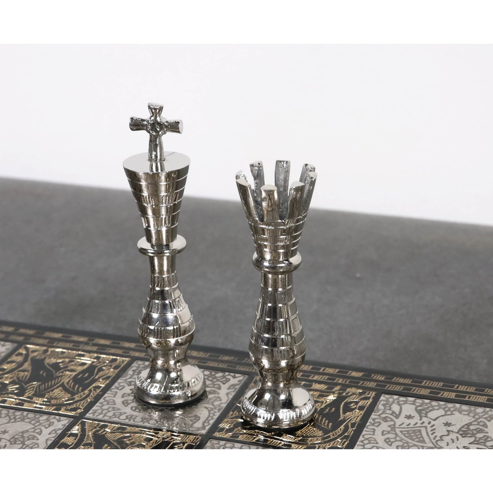 Sovereign Series Brass Metal Luxury Chess Pieces & Board Set - Etsy