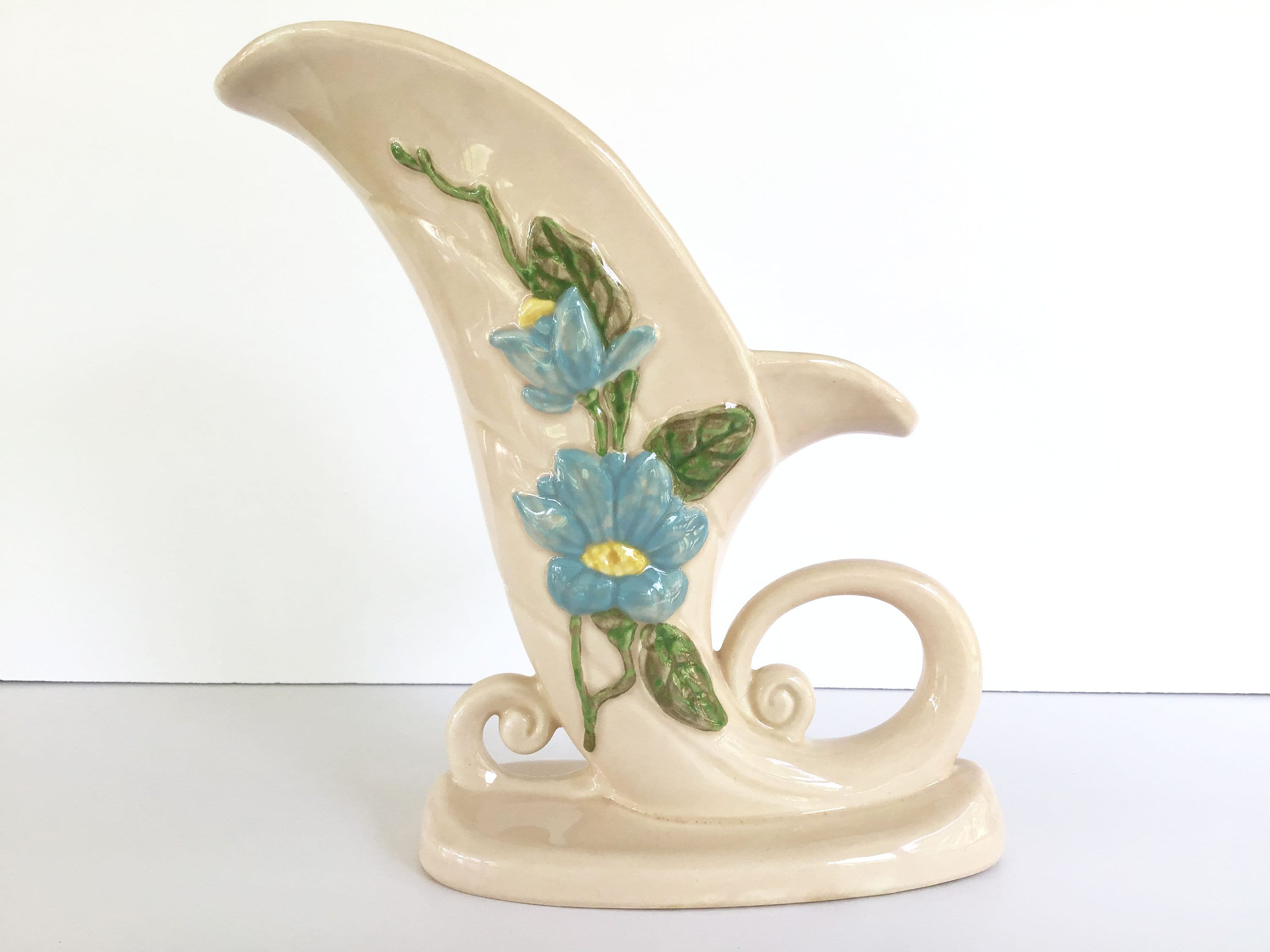 Vintage Original Art Pottery Cornucopia Vase - Etsy