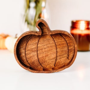 Pumpkin Shaped Wood Tray | Fall Halloween Jewelry Dish | Pumpkin ...
