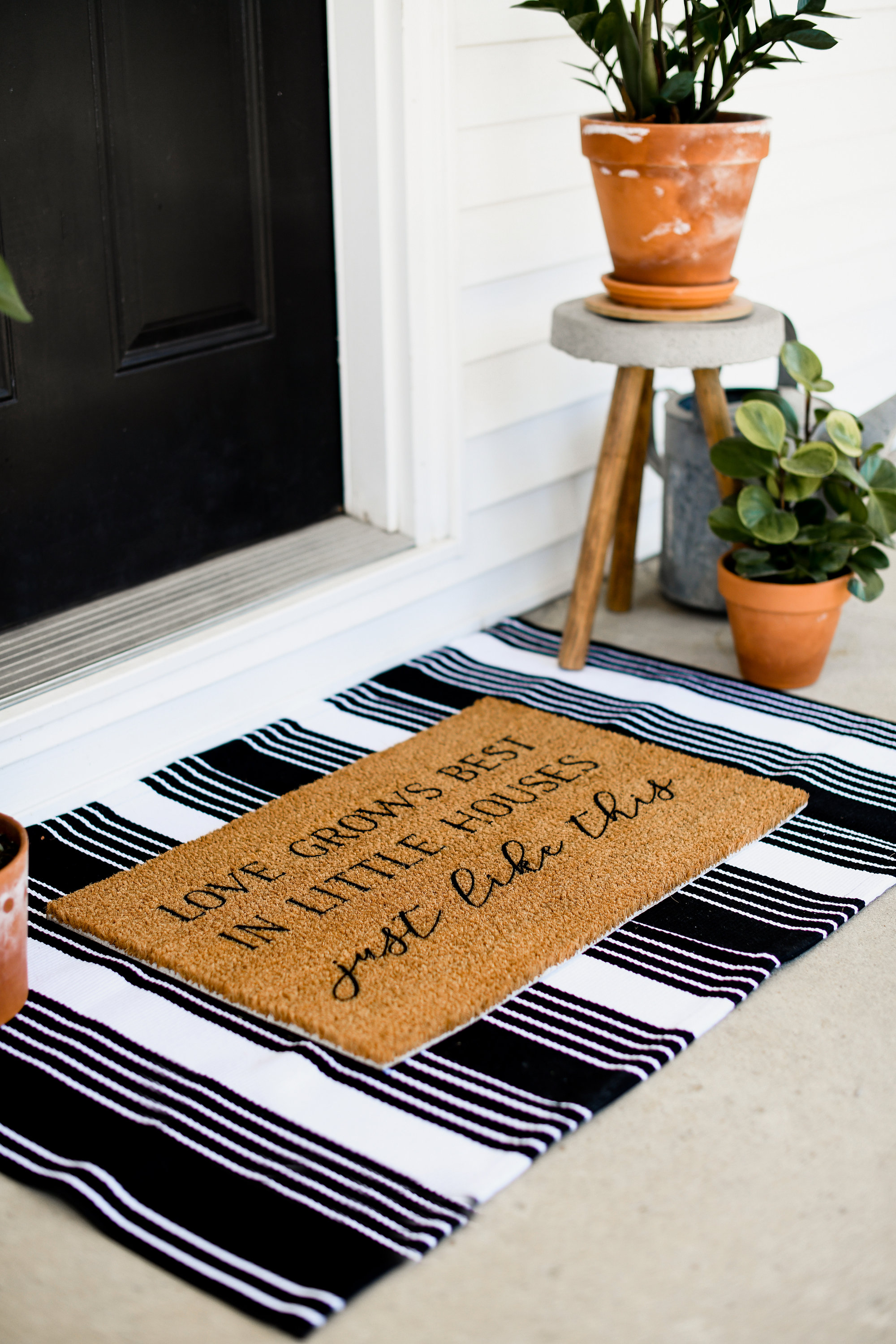Love Grows Best in Little Houses Just Like This Doormat | Farmhouse ...
