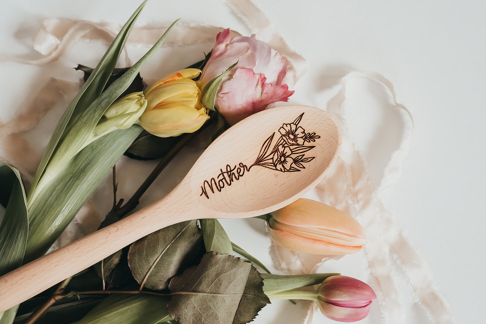 Mother's Day Spoon | Personalized Wooden Gift for Mom | Flower Bouquet ...