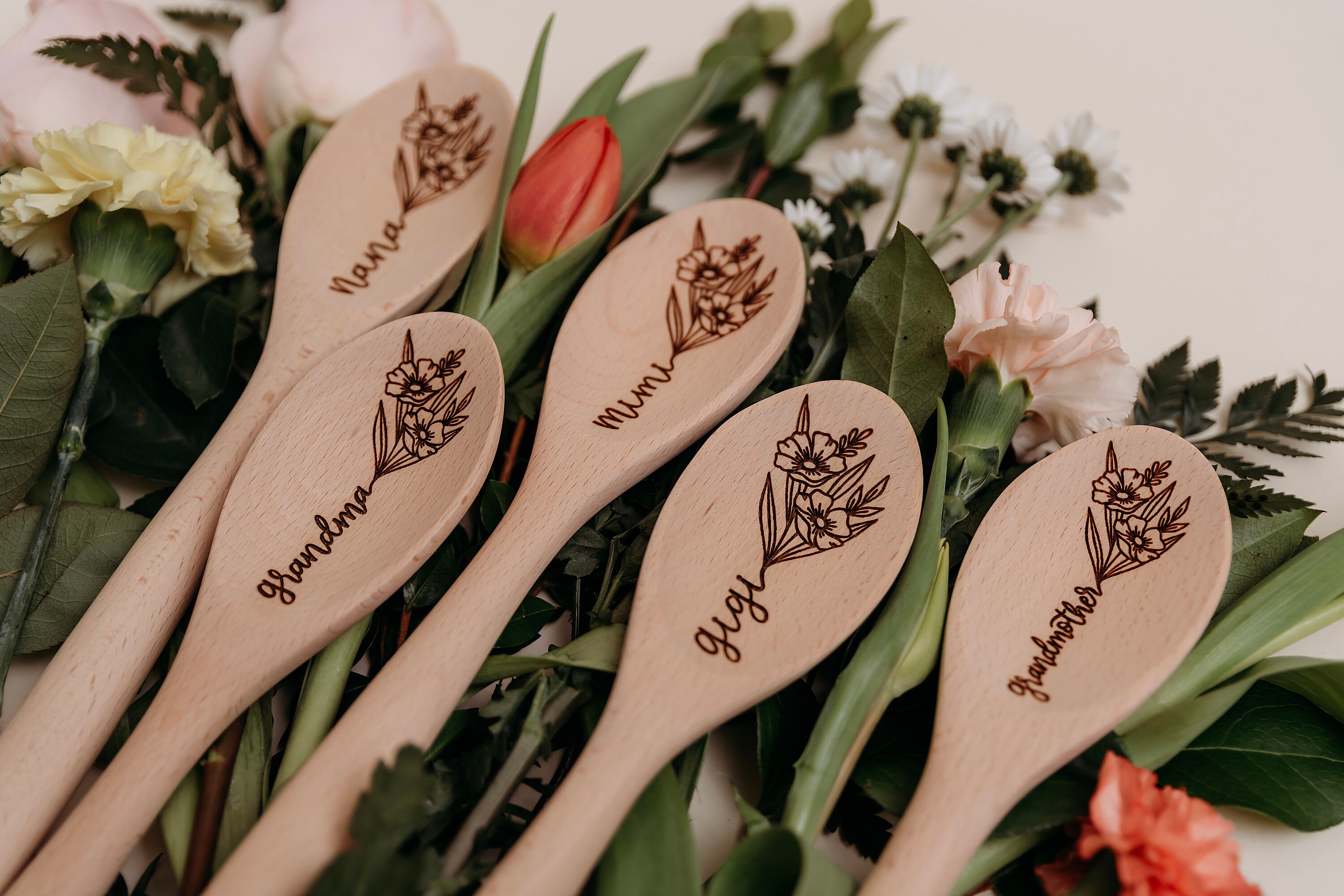 Grandma Spoon | Personalized Wooden Gift for Grandma | Flower Bouquet ...
