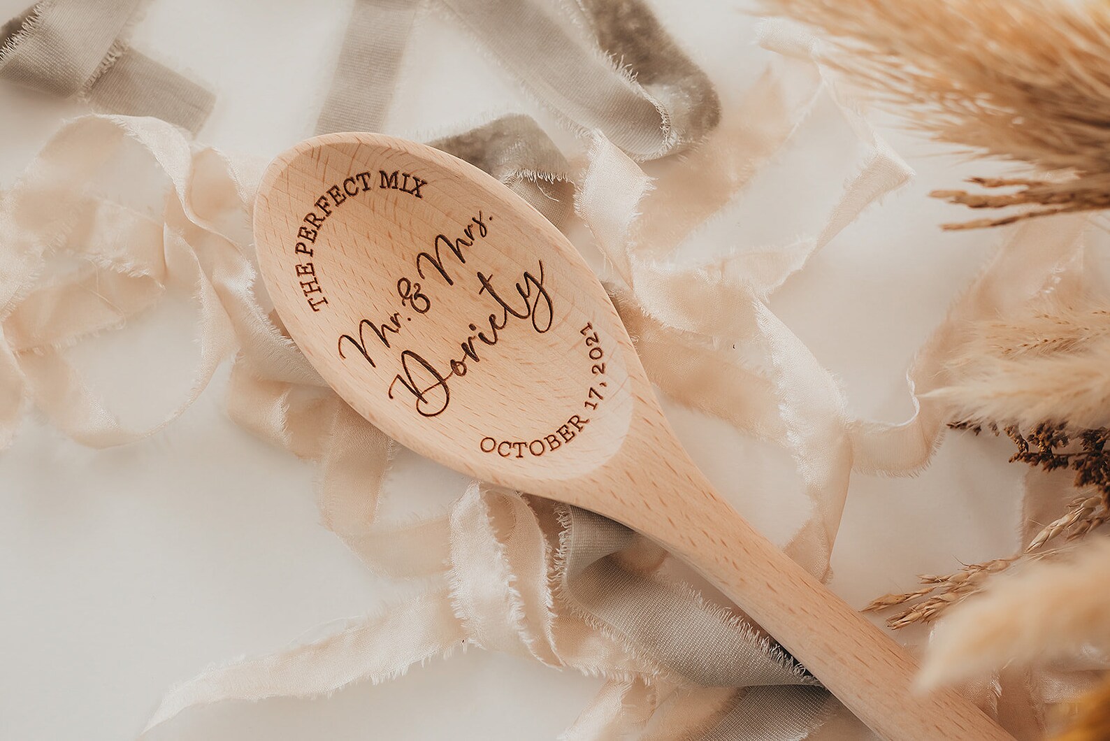The Perfect Mix Mr. and Mrs. Wood Mixing Spoon Personalized - Etsy UK
