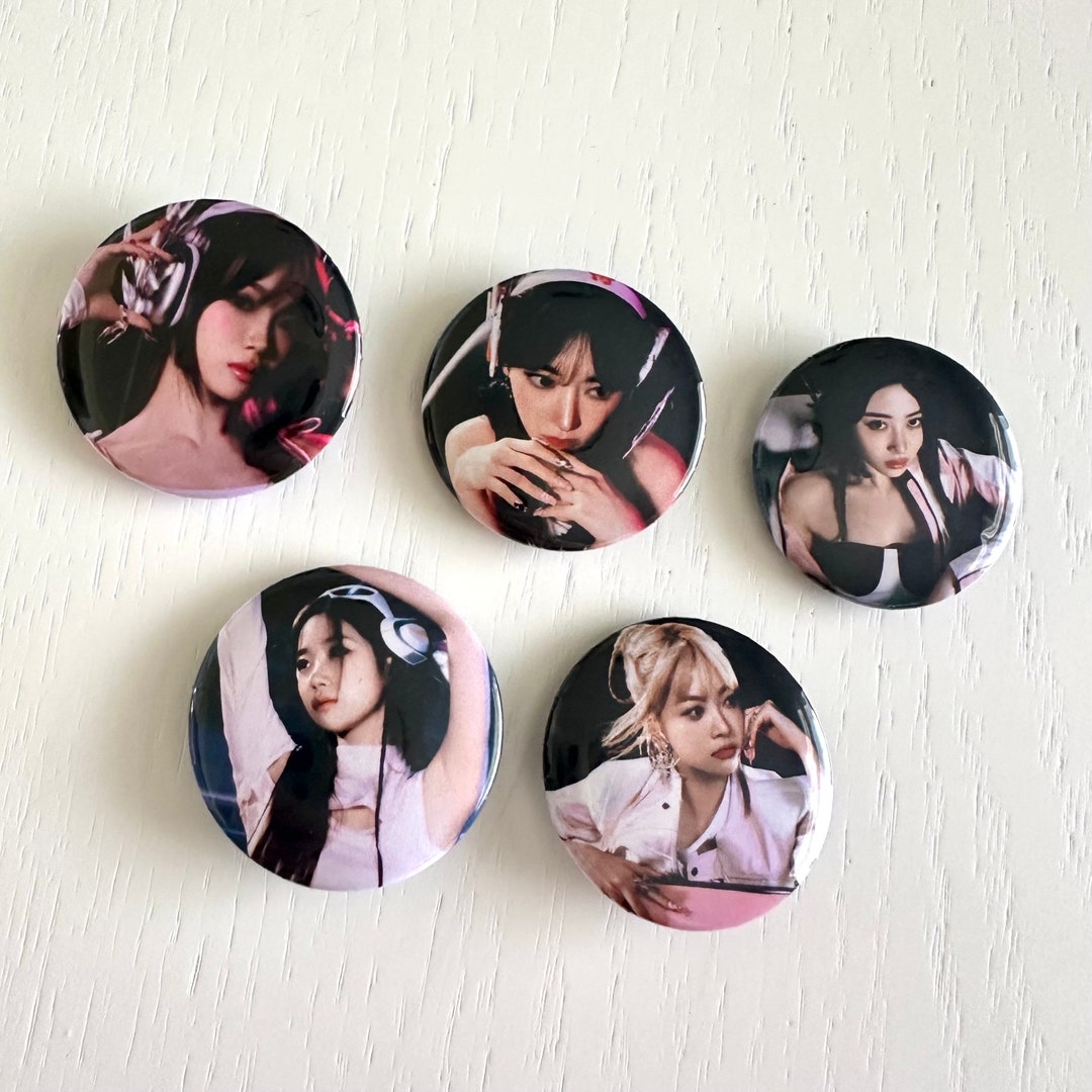 Le Sserafim Perfect Night Buttons - Etsy