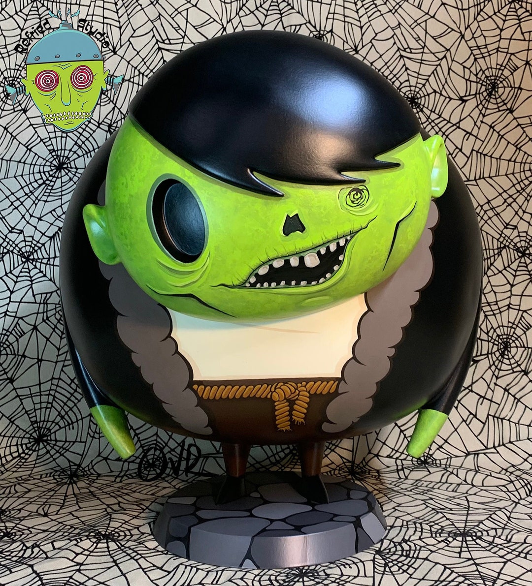 Creepy Goul, Custom Vinyl Toy Network Figure 16” Hand Painted by R ...