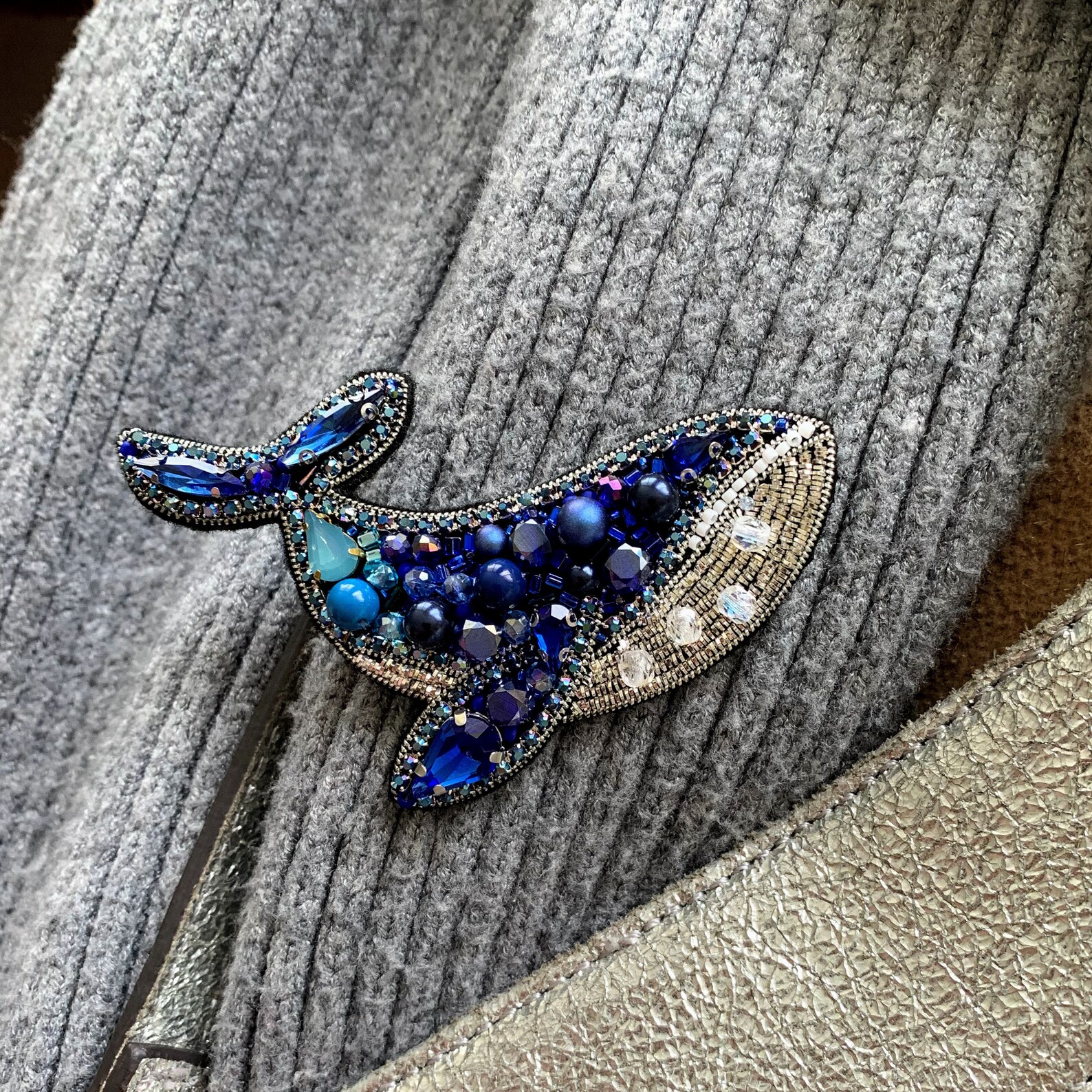 Whale beaded broochbrooch whale whales blue whalesea fish | Etsy