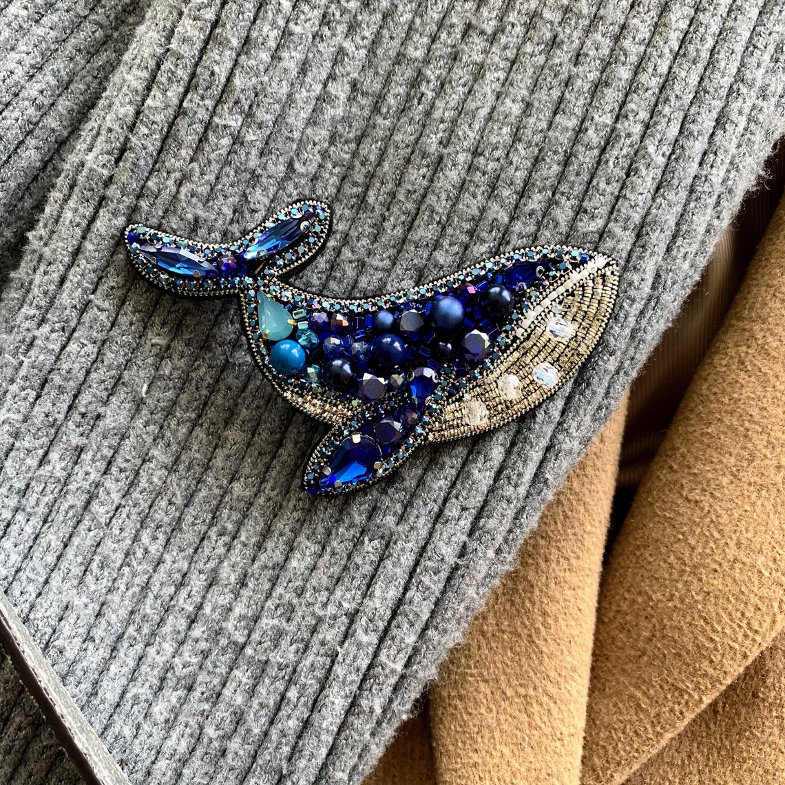 Whale beaded broochbrooch whale whales blue whalesea fish | Etsy