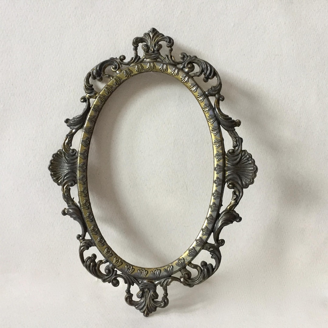 Vintage Metal Brass Oval Ornate Frame Made in Italy - Etsy