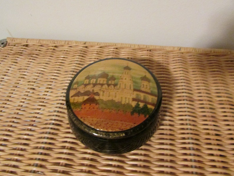 Vintage Russian Lacquer Round Box Castle , Pink Inside - Etsy