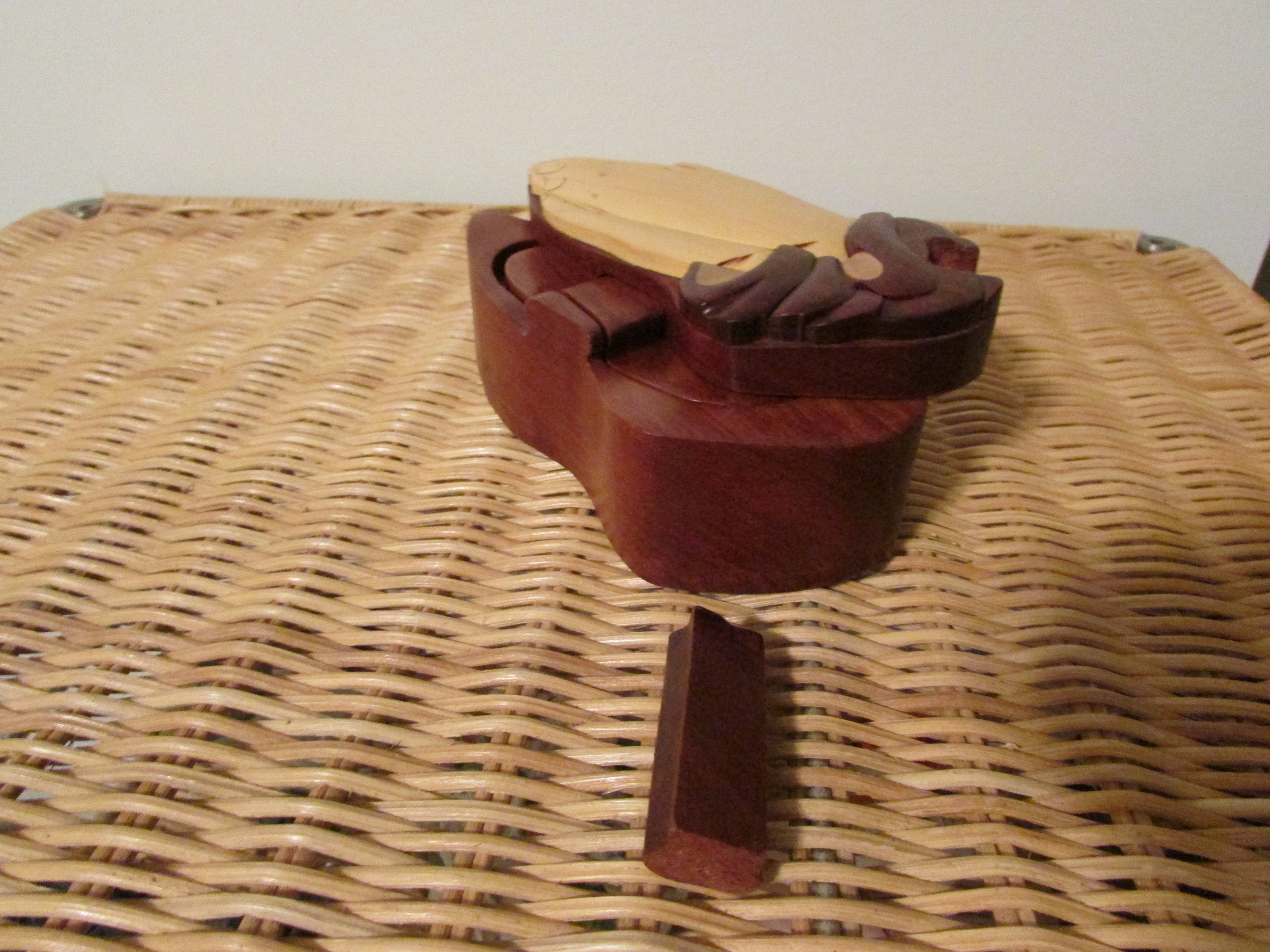 Praying Hands Wooden Puzzle Box handcrafted Puzzle Trinkets - Etsy