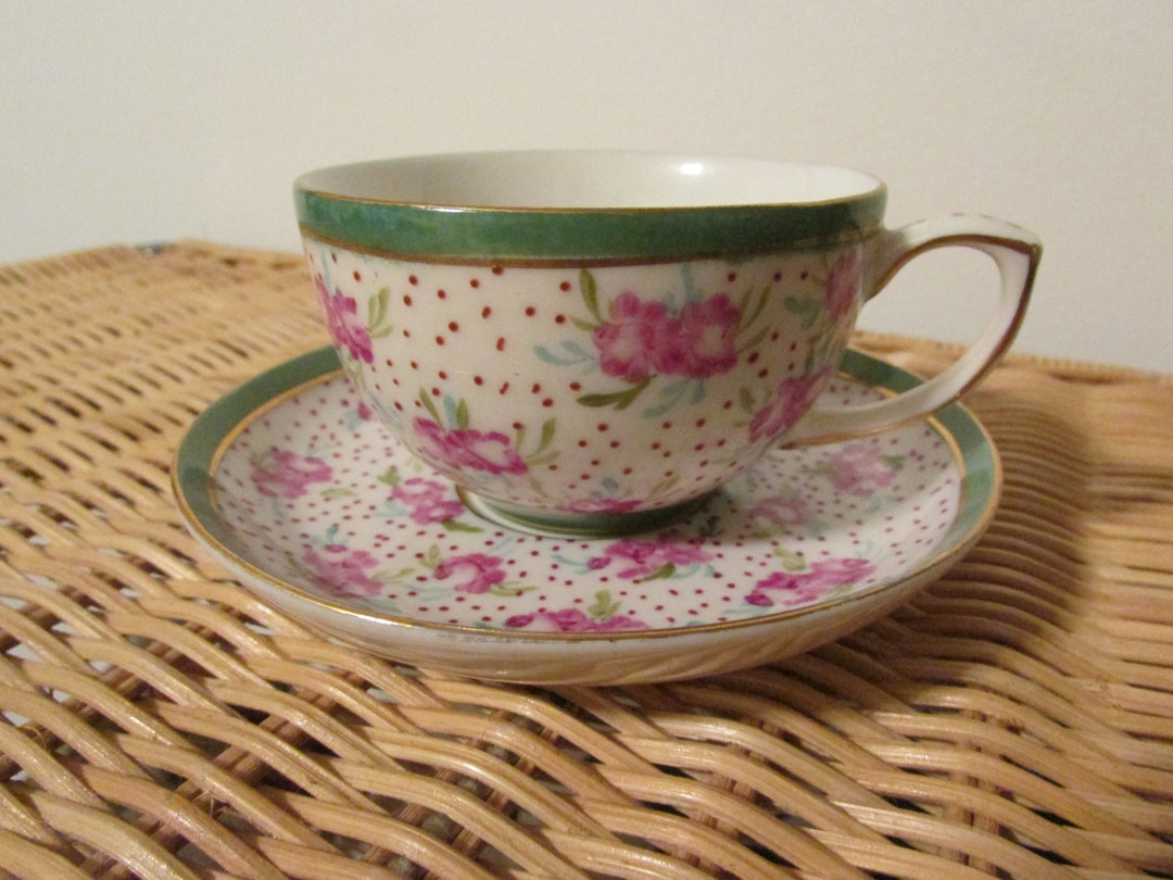 Hong Sheng Flowers and Red Dots Teacup and Saucer Green and Gold Rim - Etsy