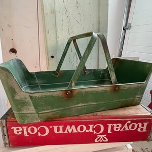 Metal Tote . Handled Basket . Vintage Look . Green . Farmhouse / Garden ...