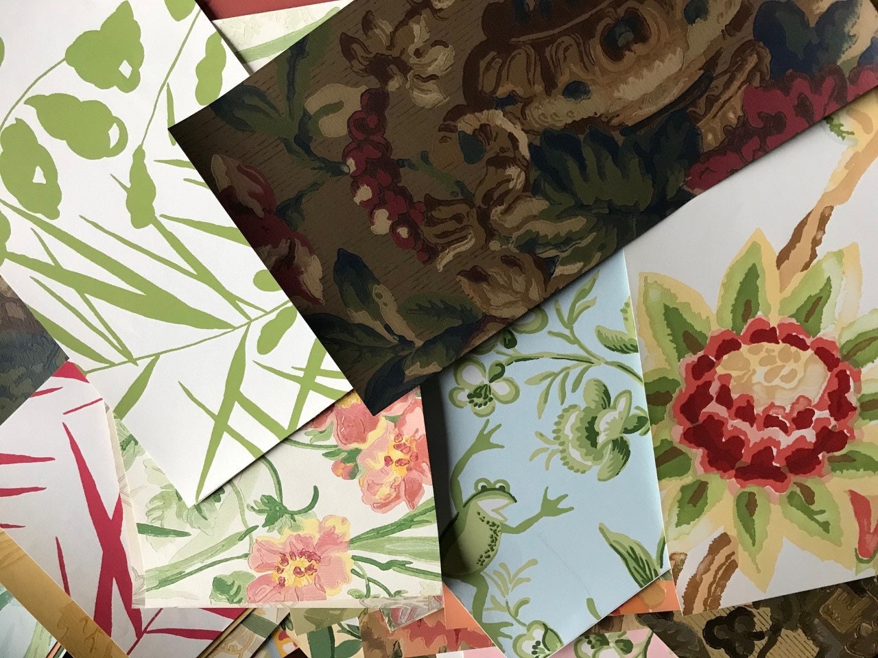 Wallpaper Sampler Pack . Discontinued Swatches . Floral and Patterned ...