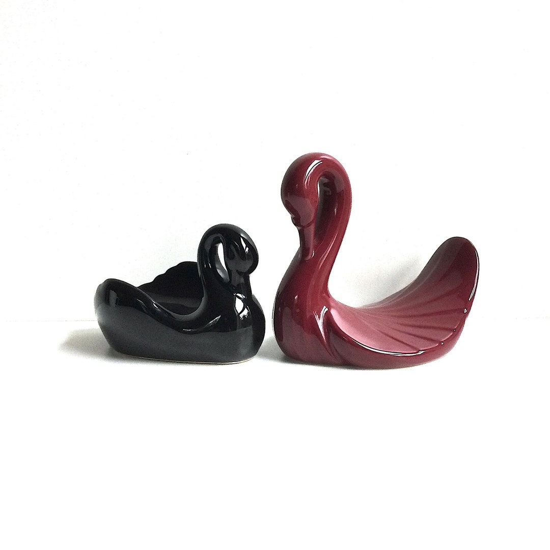 80s Deco Ceramic Swan Bathroom Set: Maroon Swan Towel Holder and Black ...