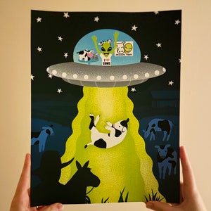 Cow Abduction Ufo Poster (11”x14”) Friends 4eva Cow and Alien Western ...