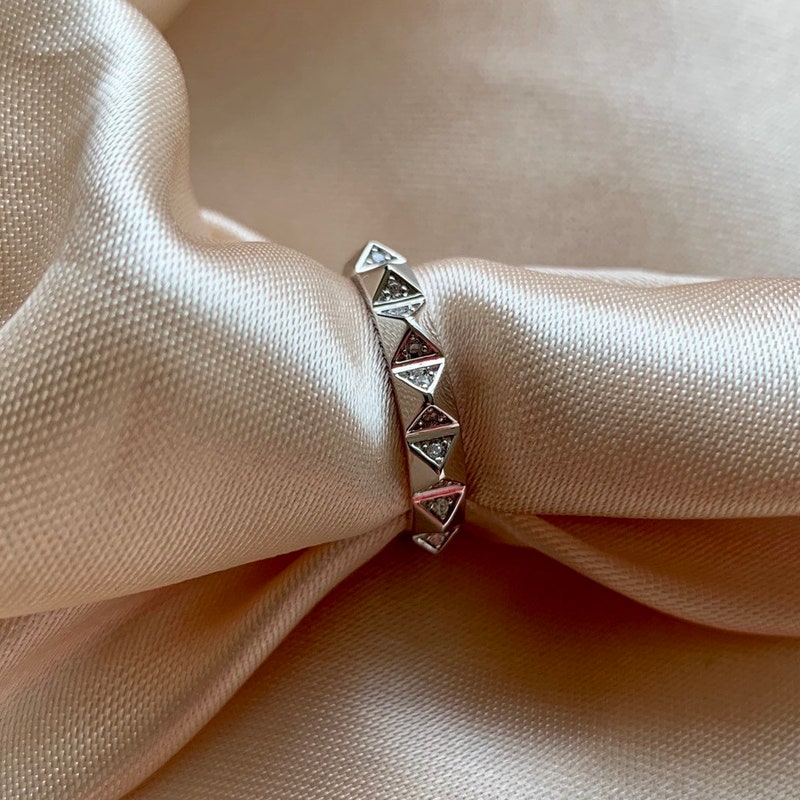 Silver Pyramid Ring - Etsy