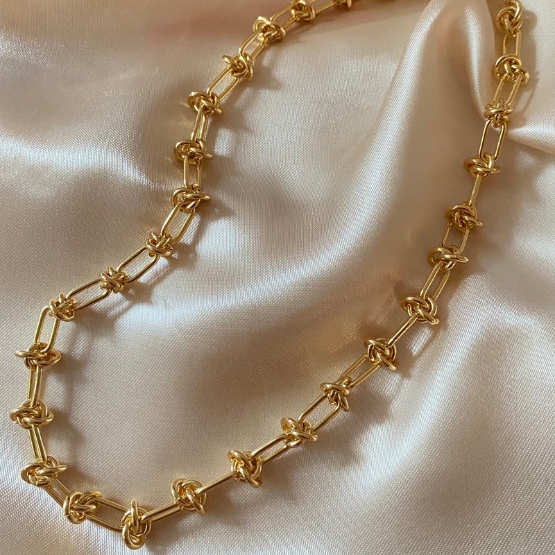 Gold Wire Necklace - Etsy