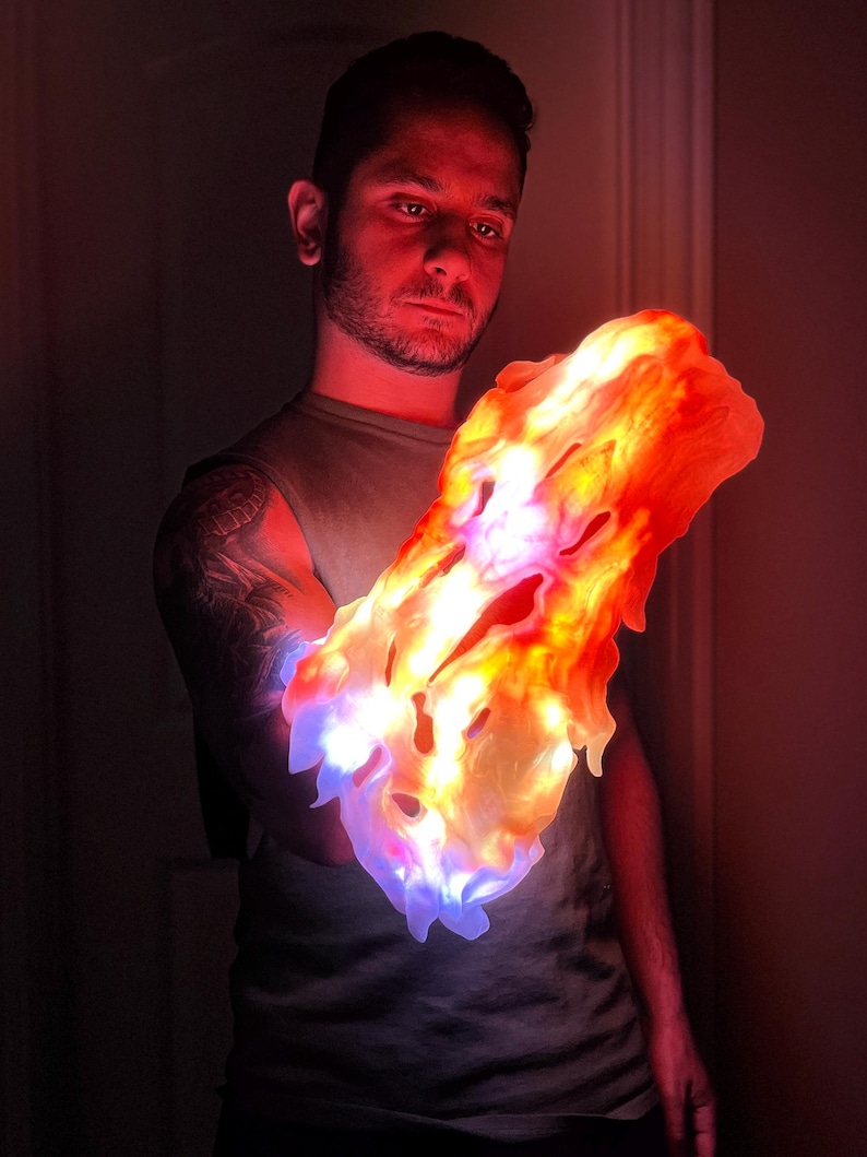 Fire Gauntlet Cosplay Prop - Flaming Fist Effect - Etsy