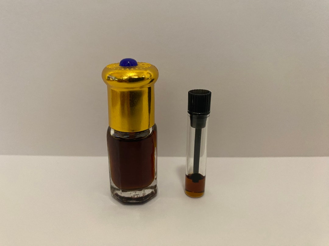 Wild Tarakan Oud Oil - Etsy