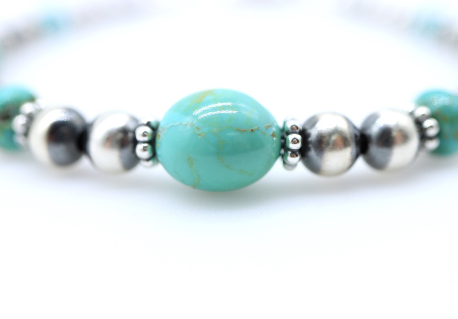 Graduated Blue Green Kingman Turquoise Bracelet, Navajo Pearls, Dainty ...