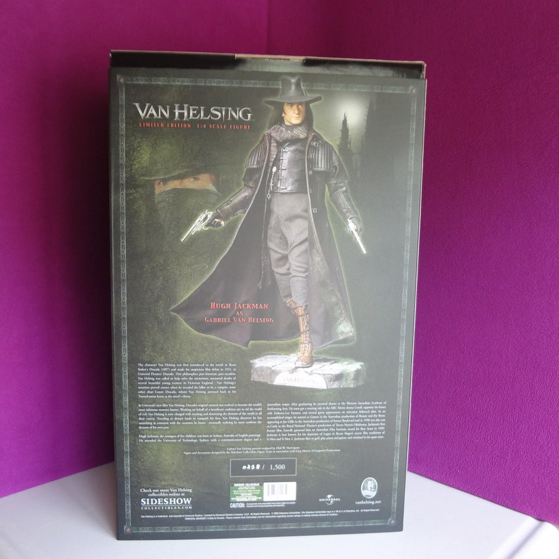 Van Helsing Figure * Hugh Jackman as Gabriel Van Helsing * Sideshow 18 ...