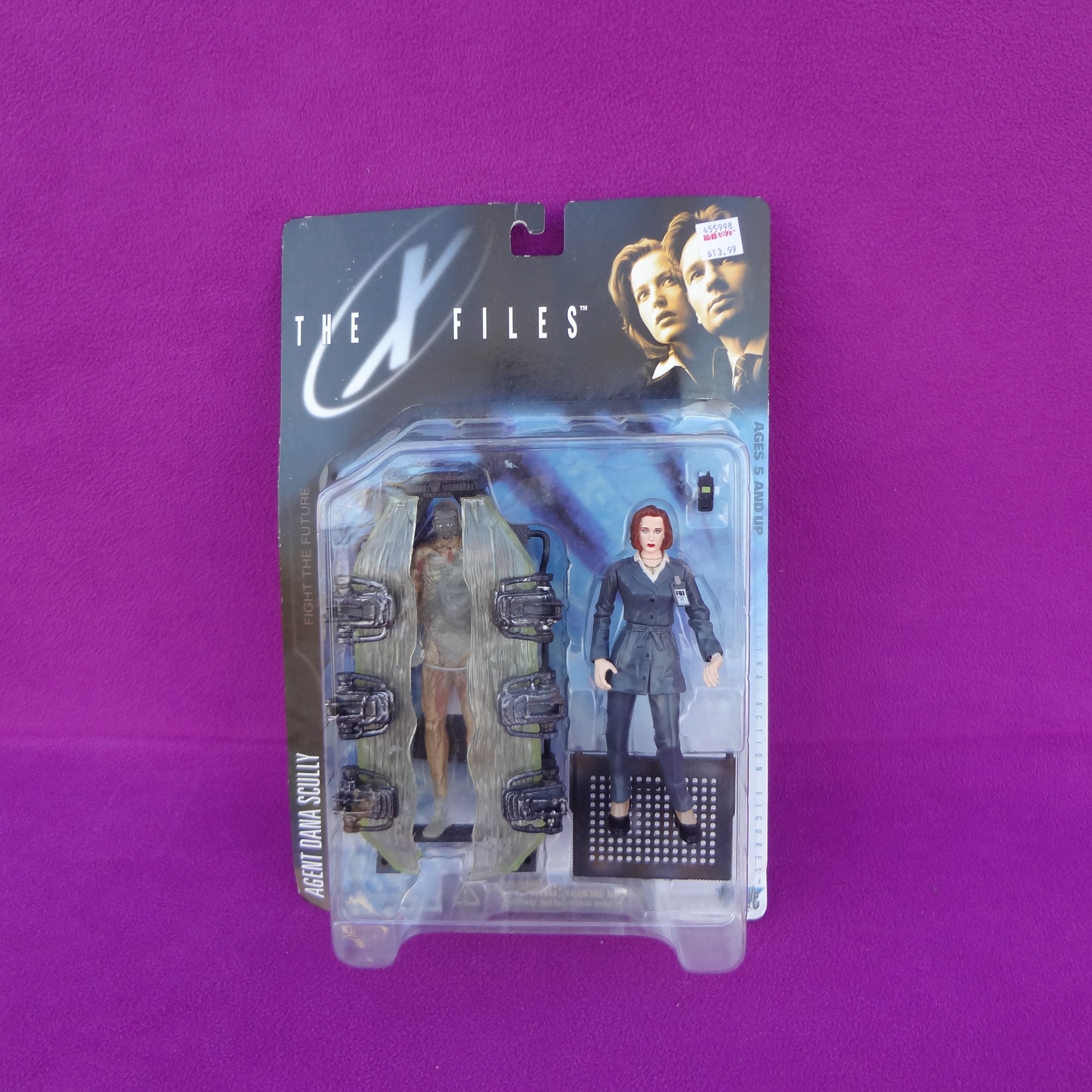 The X Files 1998 Agent Dana Scully Ultra Action Figures Fight the ...