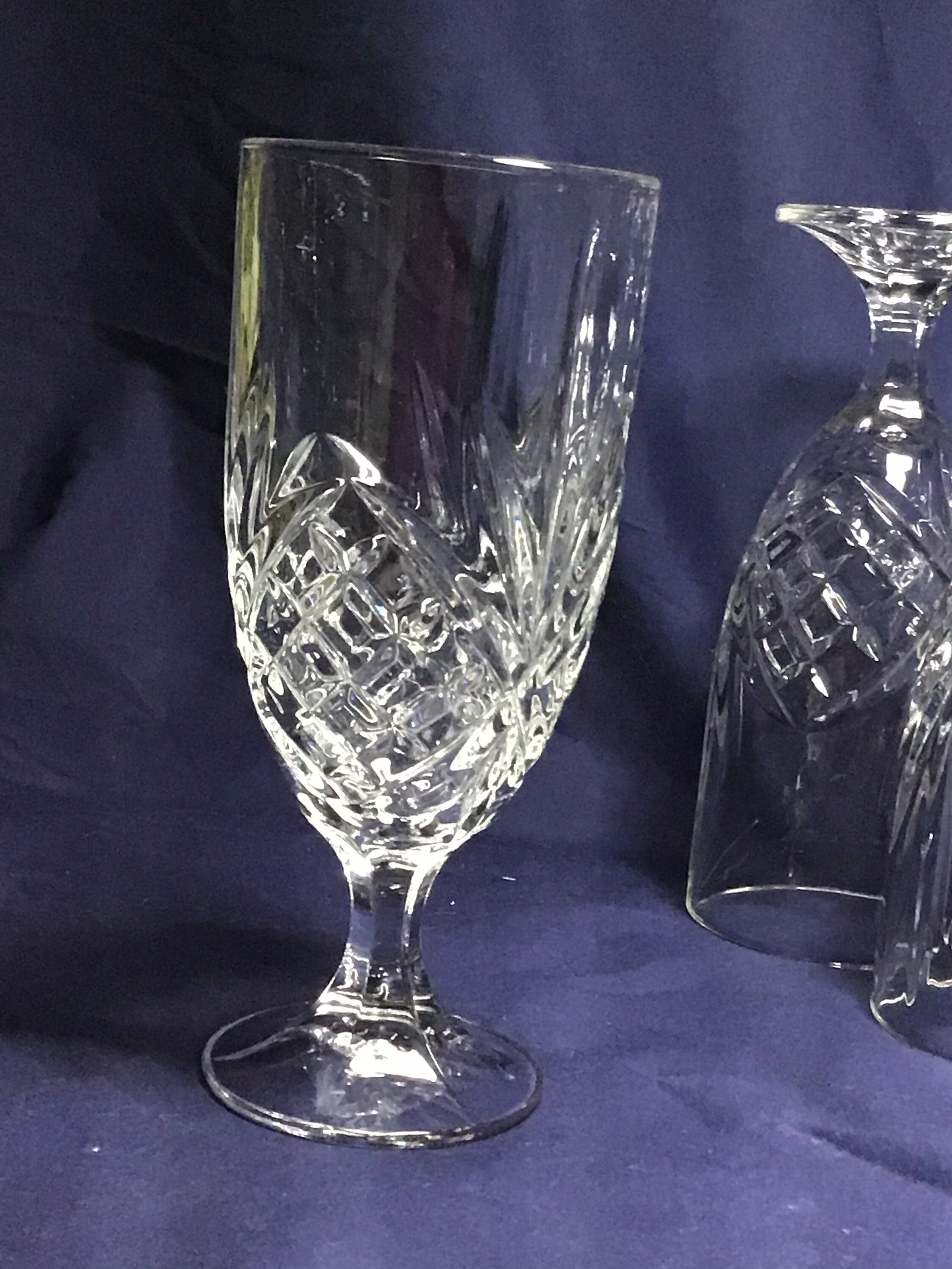 Vintage Heavy Cut Crystal Wine Glasses - Etsy