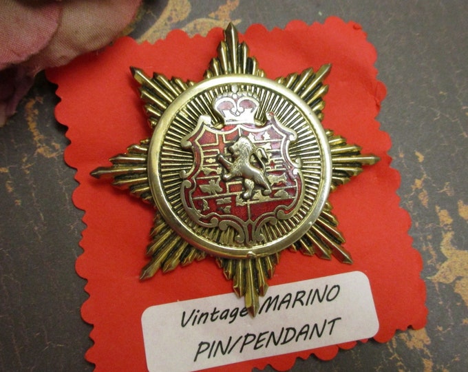 MARINO Renaissance Heraldic Crest Medallion Brooch ~ VINTAGE Red ...