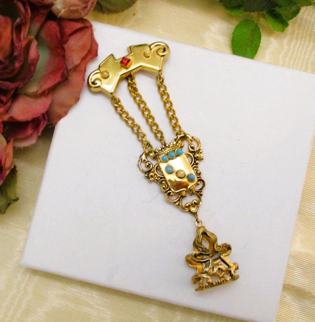 CORO Victorian Revival Heraldic Shield Watch Fob Brooch DESIGNER Gold ...