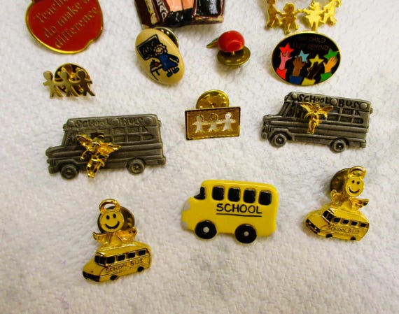VINTAGE Teacher School Bus Brooch Pin Lot~ 15 Piece S… - Gem