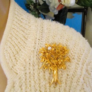 VINTAGE Tree of Life Pearl Gold Brooch Family Tree Gold Plate Pearl ...