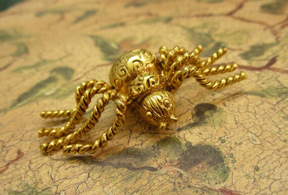 SPIDER BROOCH Gold Plate ~ VINTAGE Gold Figural Spide… - Gem