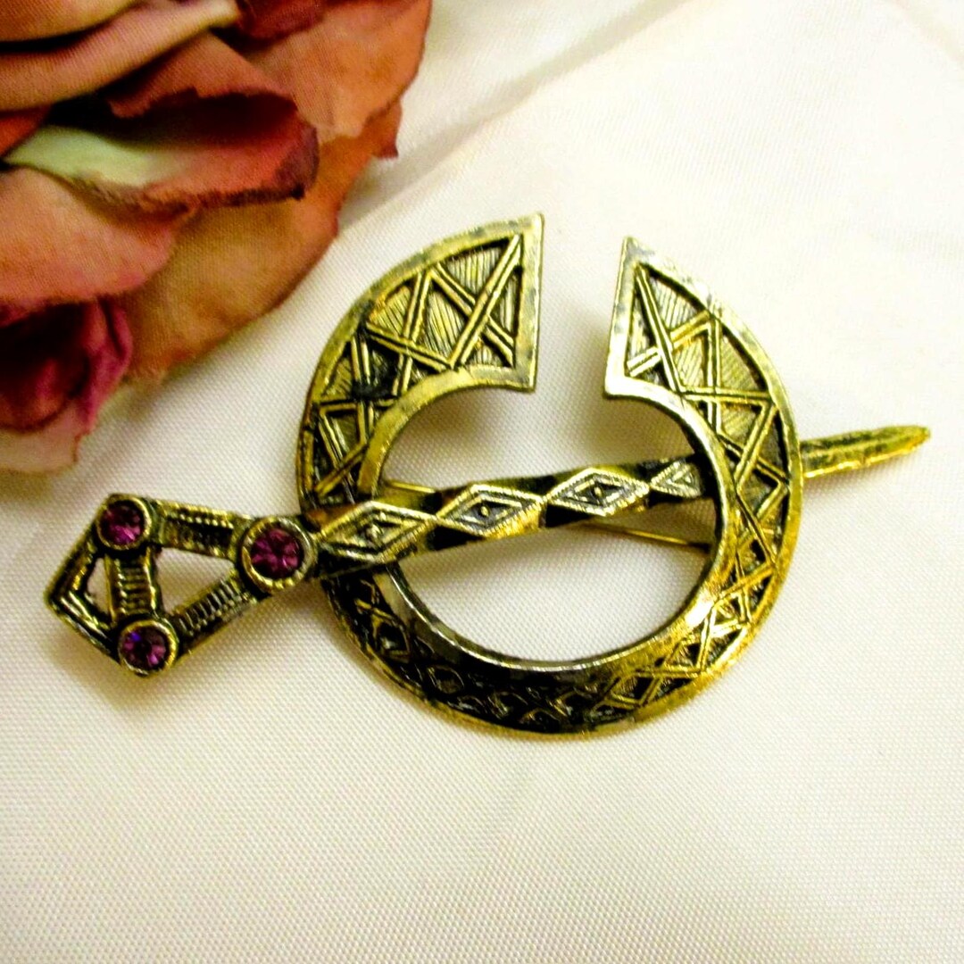 CELTIC Cloak Penannular Fibula Brooch ~ VINTAGE Scottish Irish ...