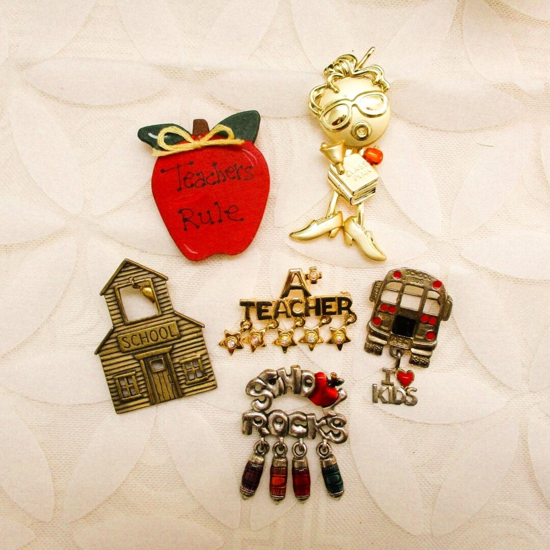 VINTAGE School-themed Dangle Brooch Pin Lot~ 6 Signed Unsigned Figural ...