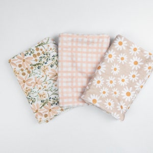 Daisy Dream Floral Burp Cloth Set of 3, Daisies, Wildflower, Girl Burp ...