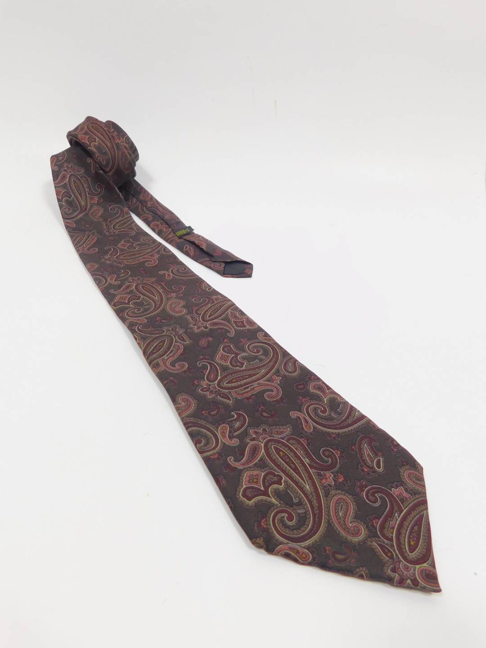Mens Vintage 70s Bay Area Traders Pure Silk Dark Brown Burgundy Paisley ...