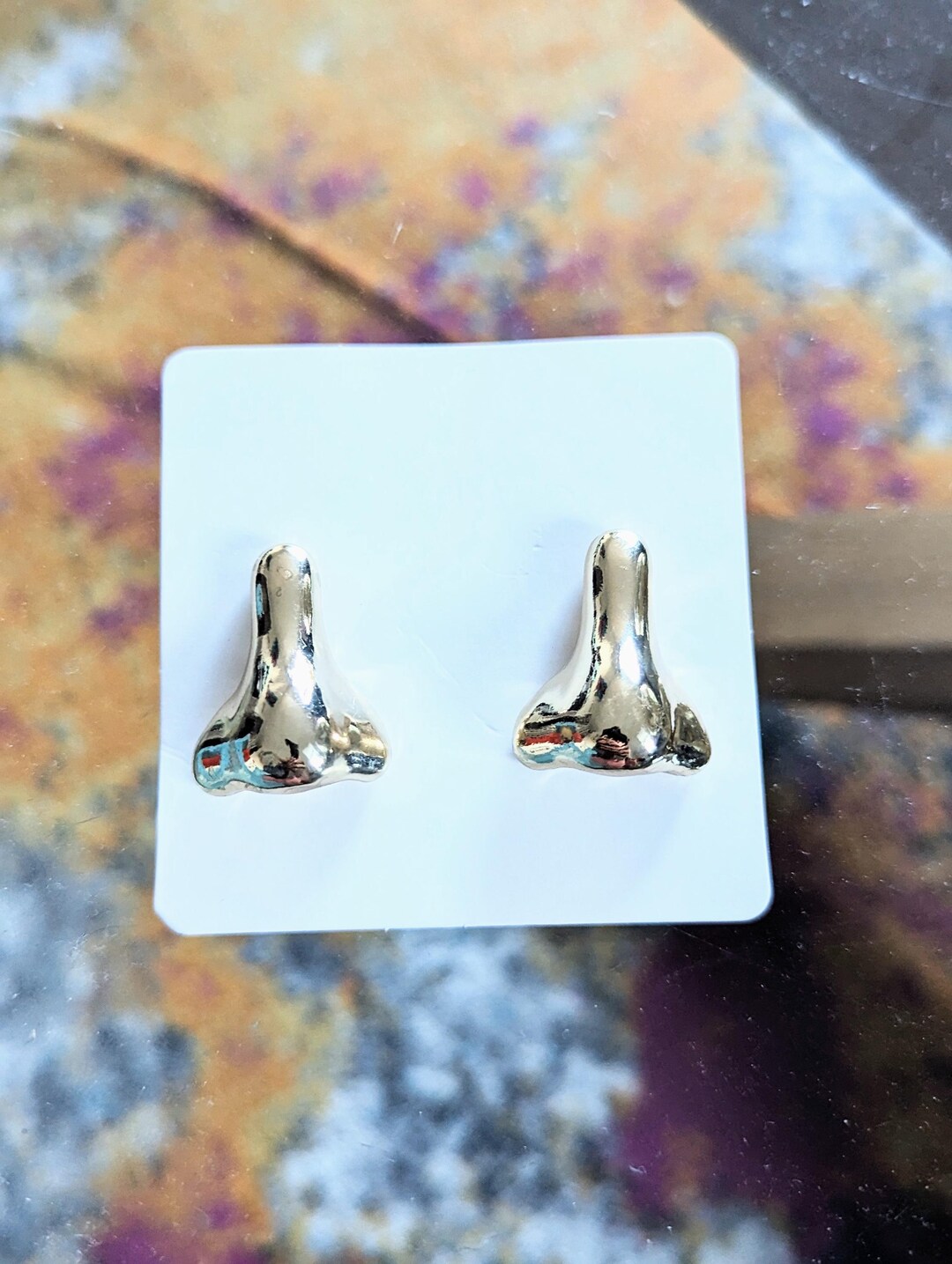 Vintage 00s Nose Shaped 14K Gold Plated Zinc Alloy Shiny Metal ...