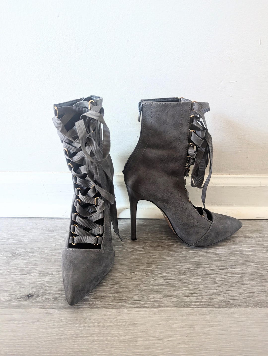 Vintage Dark Gray Faux Suede Leather Gold String up Metal Pointed ...