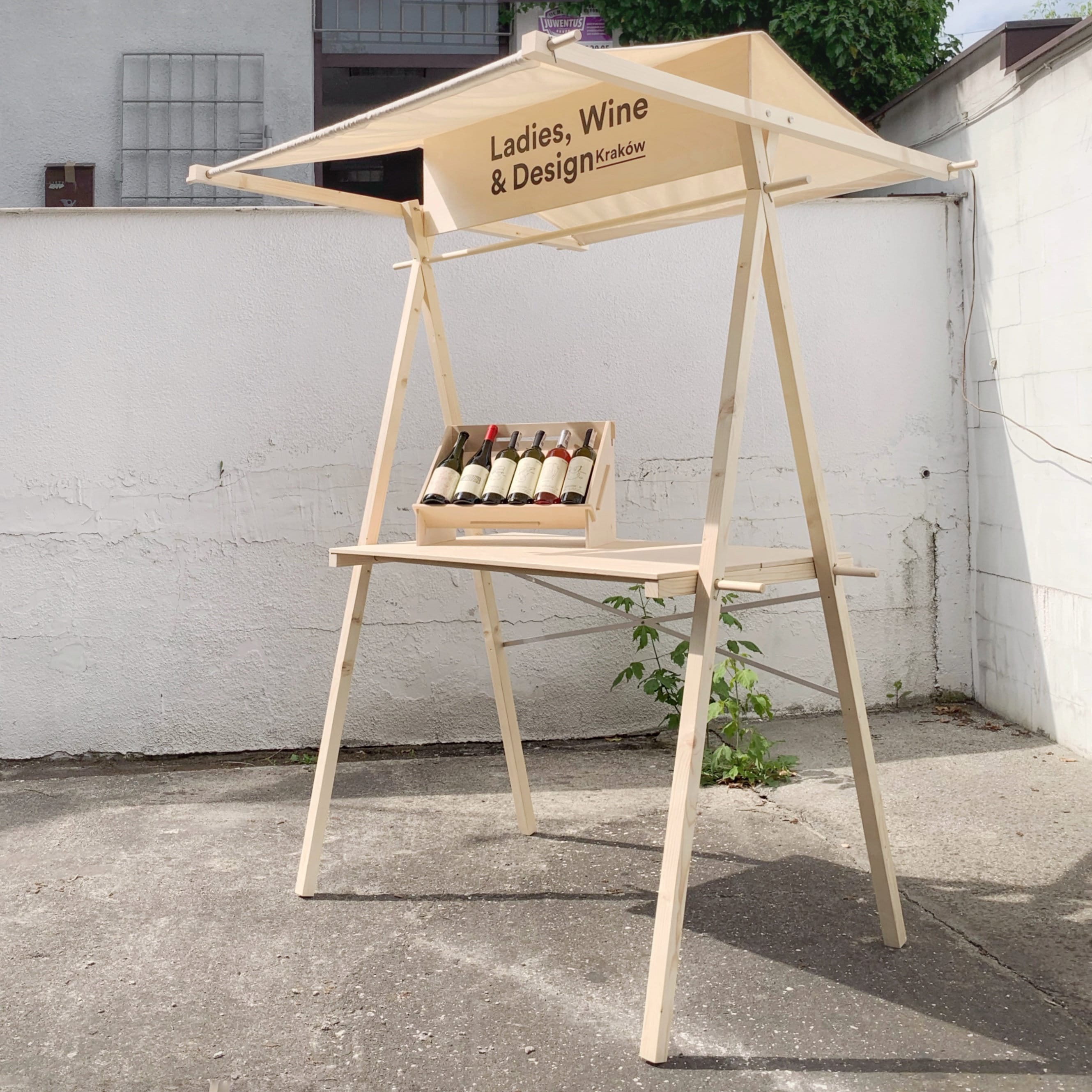 Vendor display stand VC-01S with sun canopy sustainable | Etsy