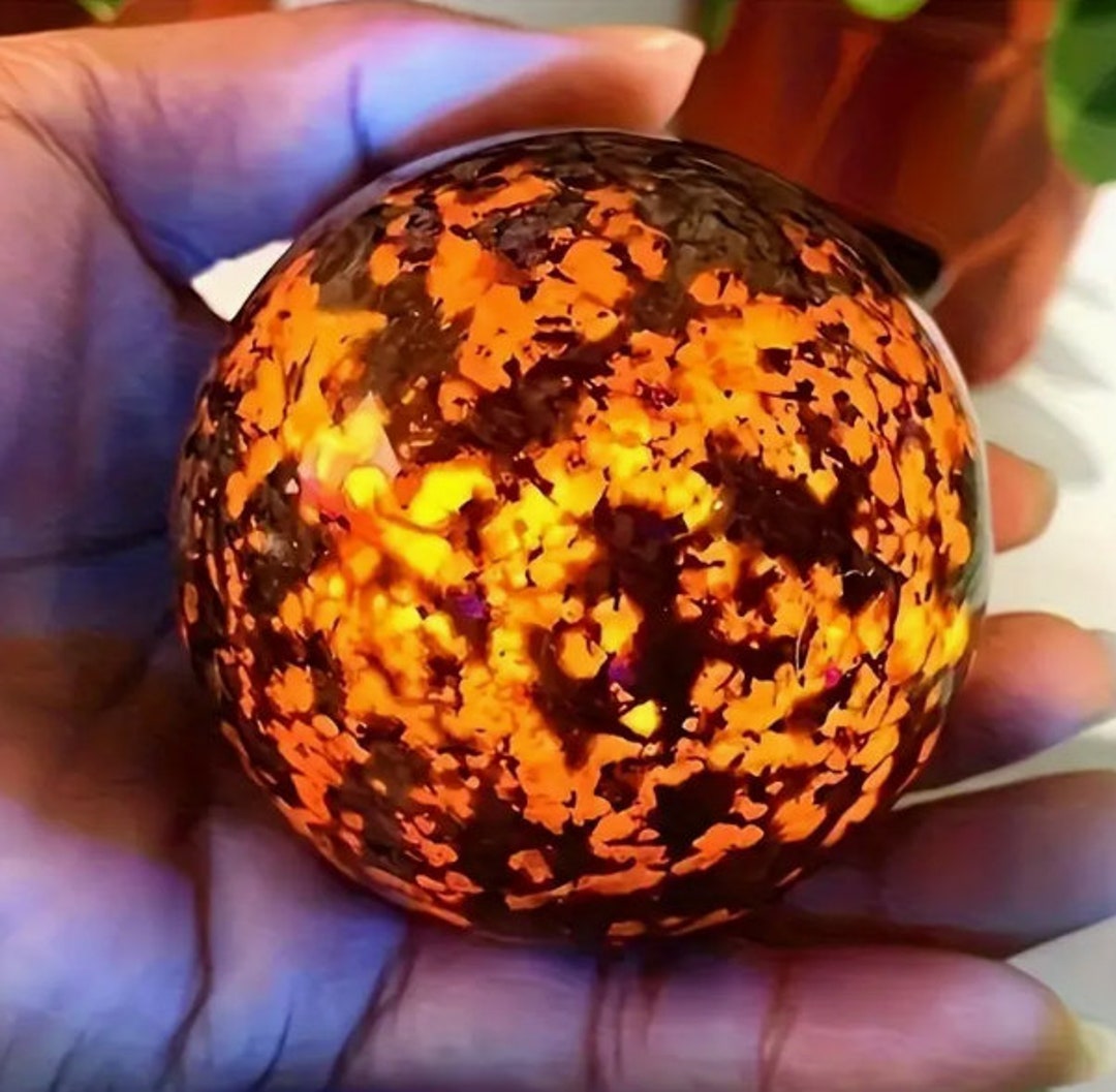 Michigan Yooperlite Crystal Sphere Yooperlite / Emberlite / Flourecent ...