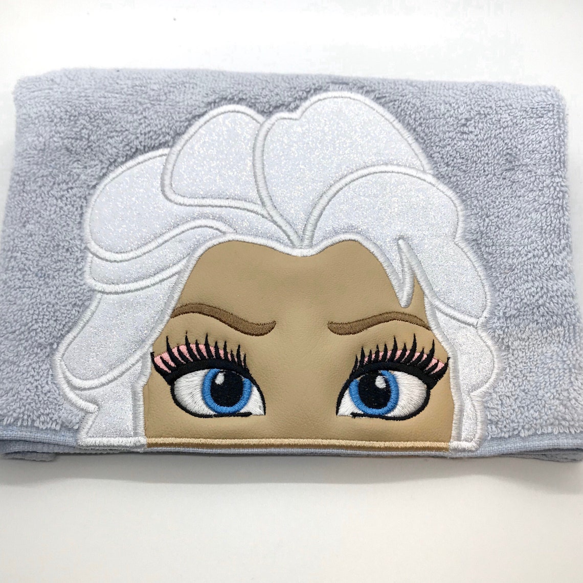 PRINCESS Peeker Appliqué Hood Towel Embroidery Design - Etsy