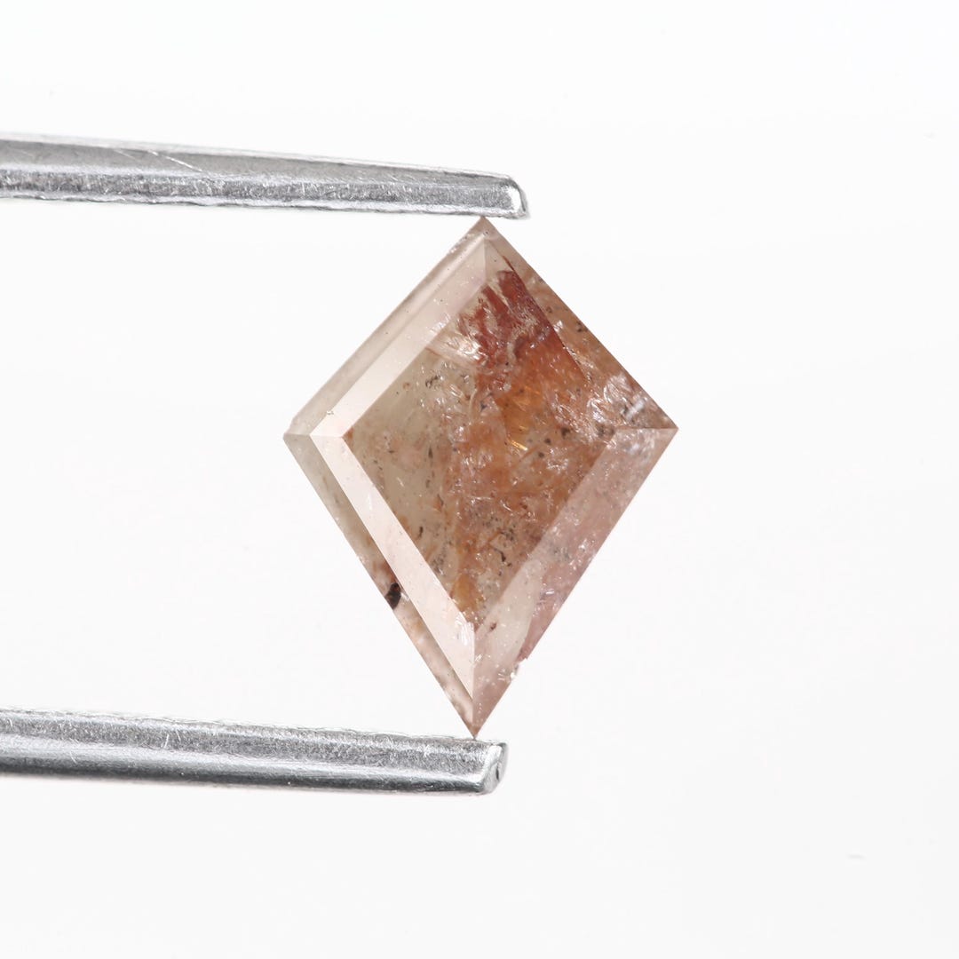 0.67 Ct. Kite Rose Cut Fancy Red Rustic Color 8.00 Mm Salt and Pepper ...