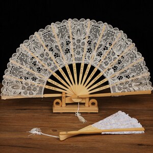 Hand Held Lace Fan,vintage Lace Fan,party Favor,bridal Fan - Etsy