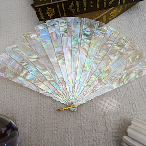 Exquisite Natural Shell Fan,shimmering Mother of Pearl Fan,vintage ...