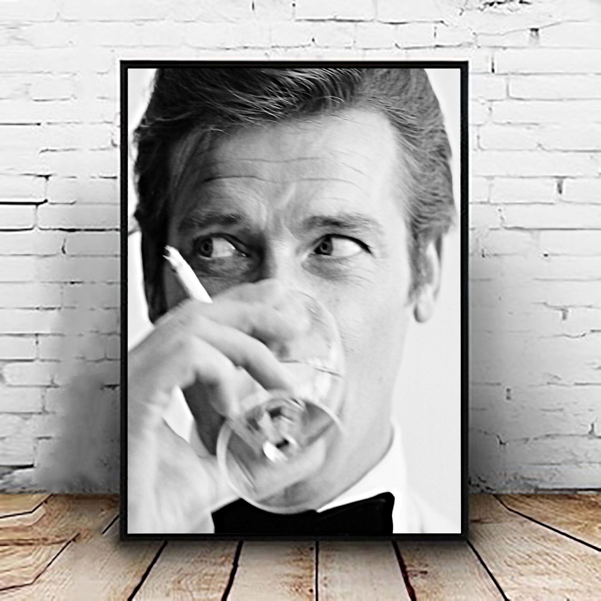 Roger Moore Print Poster Canvas James Bond 007 Roger Moore | Etsy