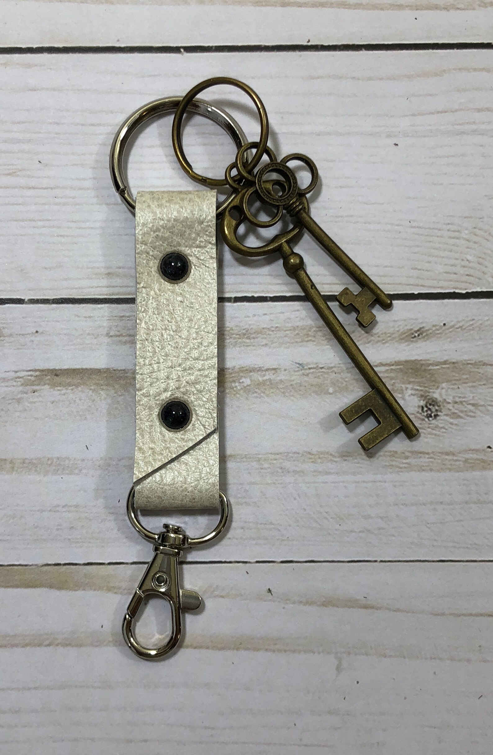 Genuine Leather Key Fob, Lux White Keychain, Handmade Leather Keychain ...