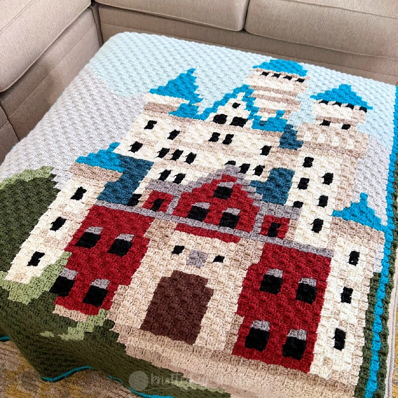 Castle C2C Crochet Pattern Fairy Tale Graphgan Bavarian Mountains ...