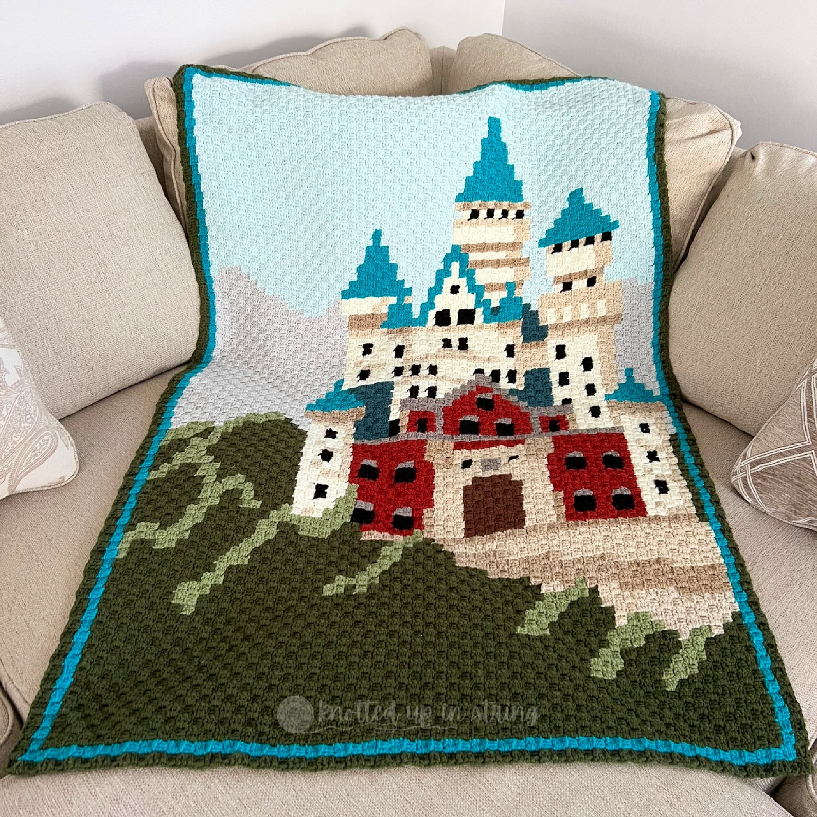 Castle C2C Crochet Pattern | Fairy Tale Graphgan | Bavarian Mountains ...