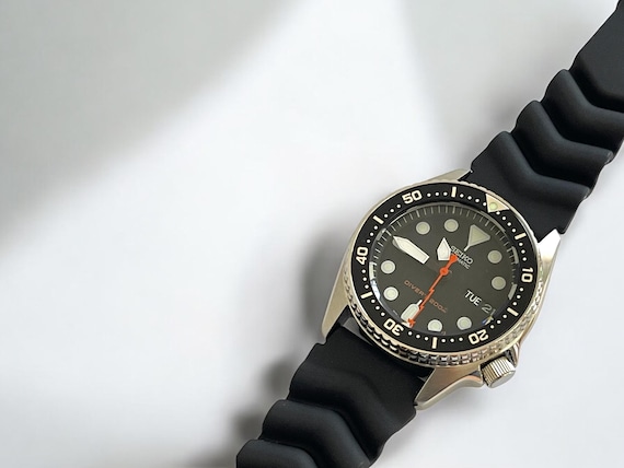 Pilot hands black calendar vintage mens womens watch … - Gem