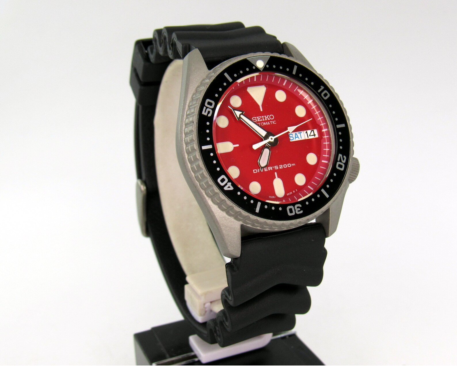 Vintage Watch Seiko Skx013 Mod Divers Watch Nh36a RED Dial | Etsy